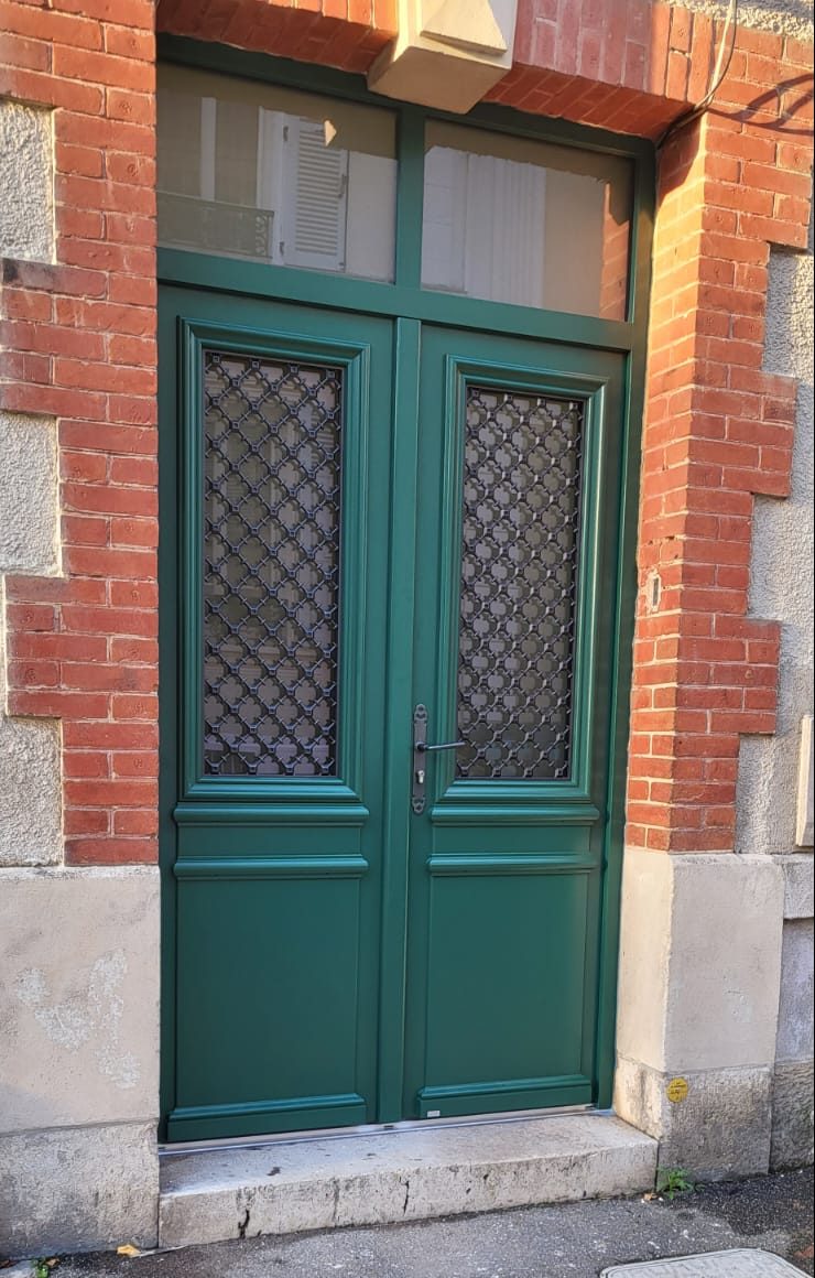 Pose porte BEL'M Montmartre | REALISATIONS